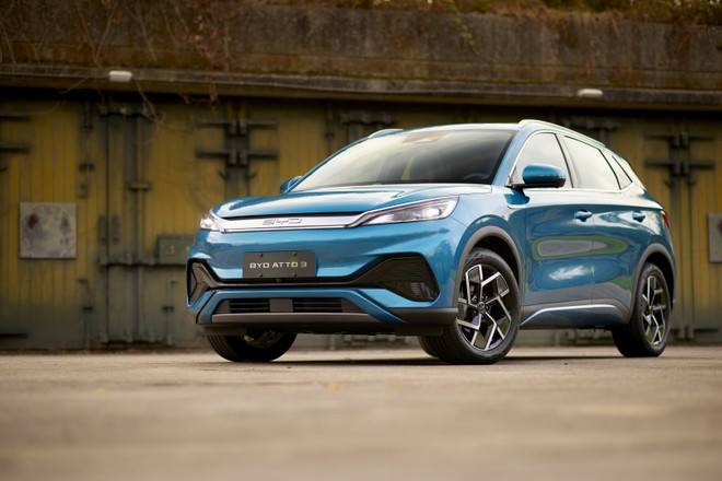 Official BYD in Europe with three electric cars: HAN, TANG and ATTO 3 | AllInfo