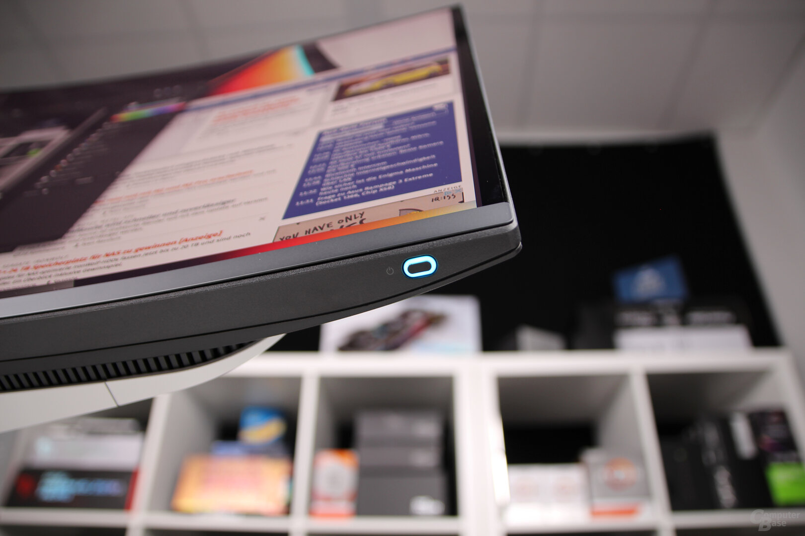 Alienware AW3423DW im Test: Gebogenes QD-OLED mit 175 Hz und 3.440 × 1. ...